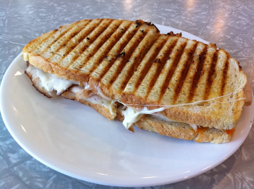 The Harris Family Continues the Tradition at Archie's — PA Eats