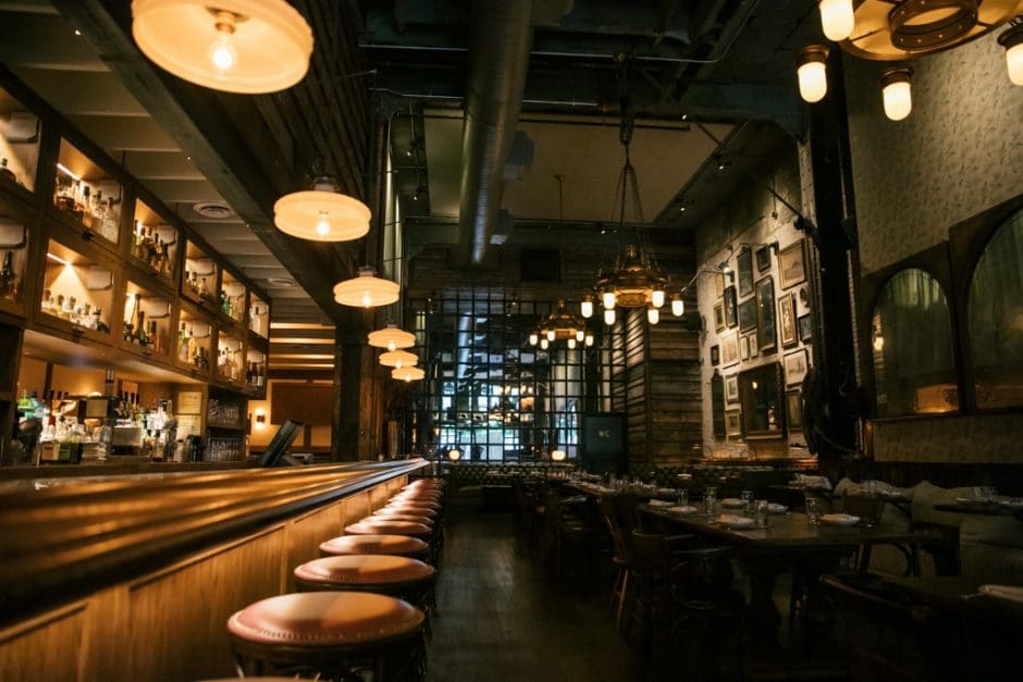 Harp & Crown Debuts a New Happy Hour | Center City Happy Hour Deals