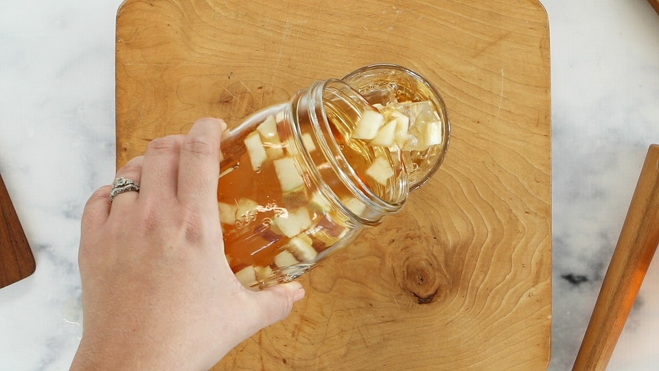 How to Make a Stellar Mocktail Mixer: Pennsylvania Apple Shrub